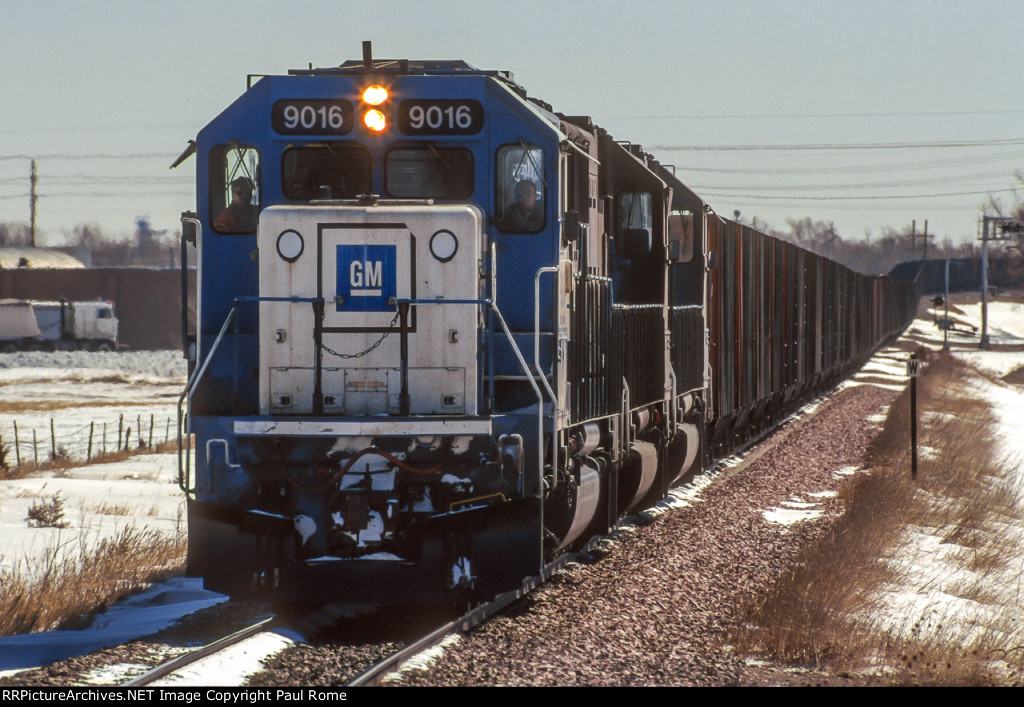 OWY 9016, EMD SD60, westbound empties